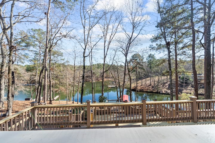Lake Oconee Family Sanctuary - Lake Oconee, GA