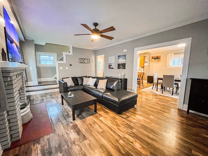 Cozy Family & Dog-friendly 3br Close To Downtown - Newport Aquarium, Newport