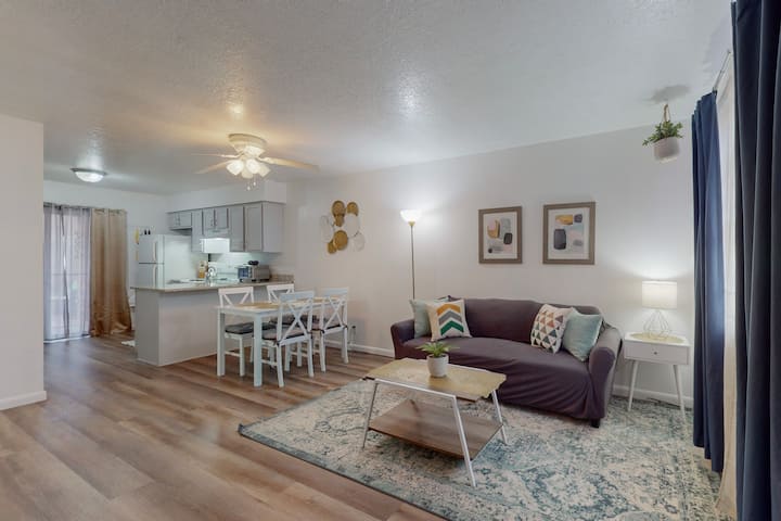 Cozy Condo W/yard|pet Friendly - Albuquerque, NM