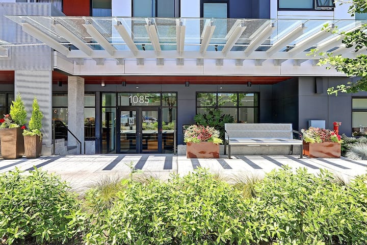 New Penthouse Unit In Downtown Bellevue - Bellevue, WA