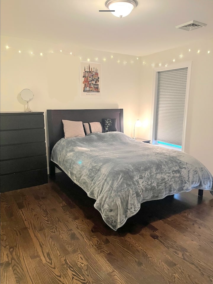 Cozy & Safe Room In Modern House - Boston, MA