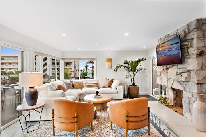 Steps To Sand, Ocean Views, Walk To Everything - San Clemente, CA