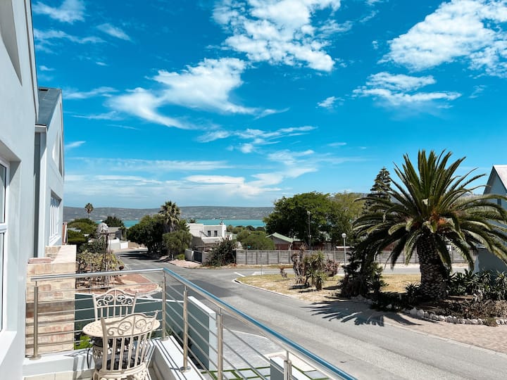 Temarin Place - Langebaan - ランゲバーン