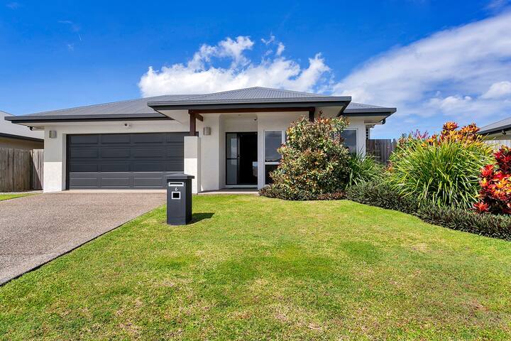House In Smithfield Qld - 