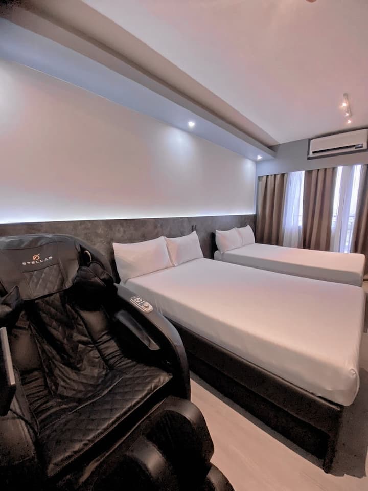Mallofasiacondo W/ Massagechair / Play Station4 - Manila