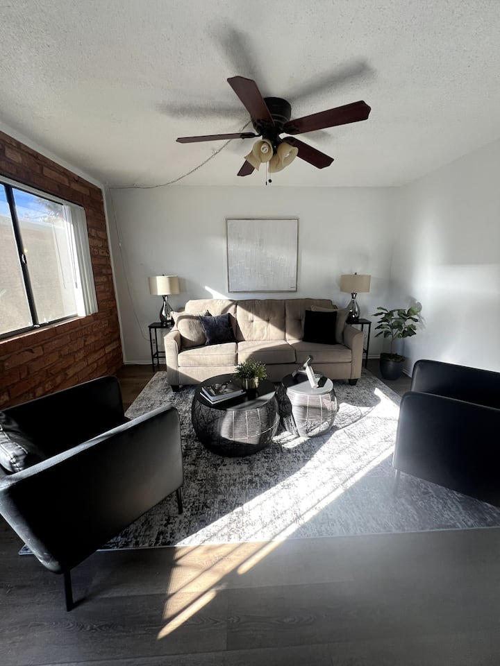 Newly Furnished 2 Br Apt 10 Min Walk From Asu - 템피