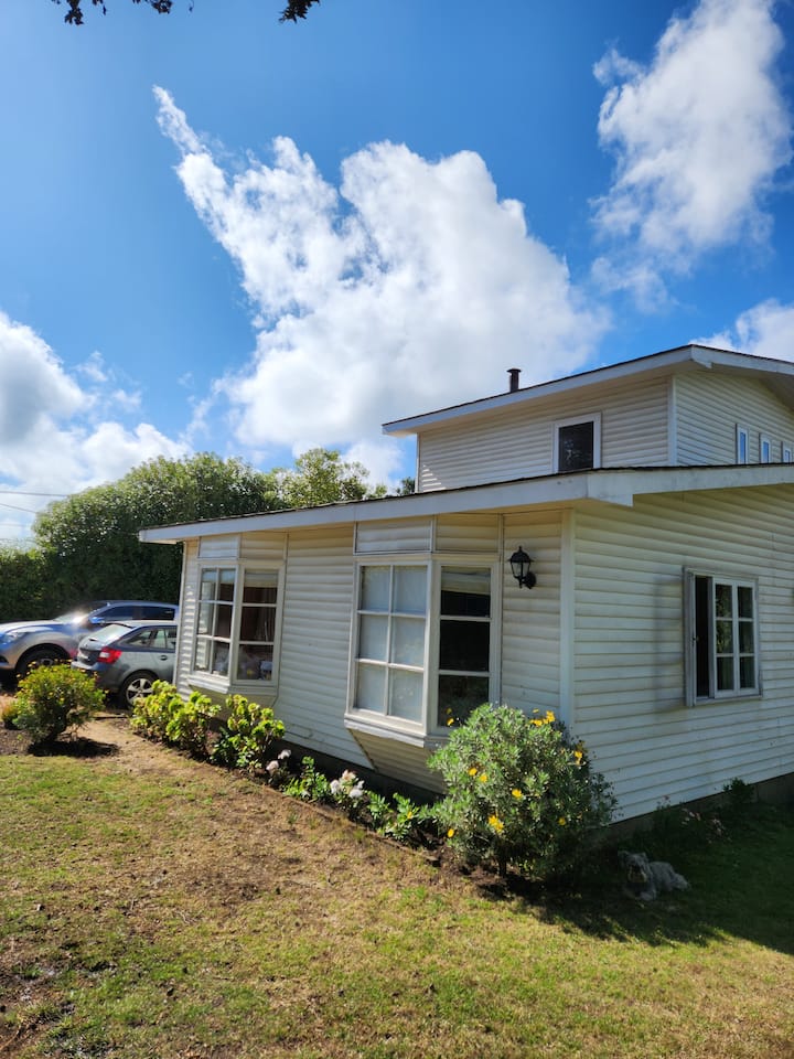 Acogedora Casa En Santo Domingo - Santo Domingo, Chile