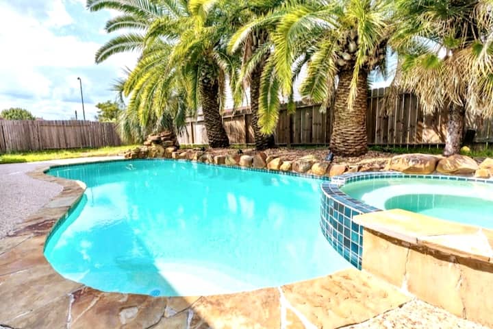 Theme Rooms W/pool & Hottub & Fire Place - Barker Lake, Cypress