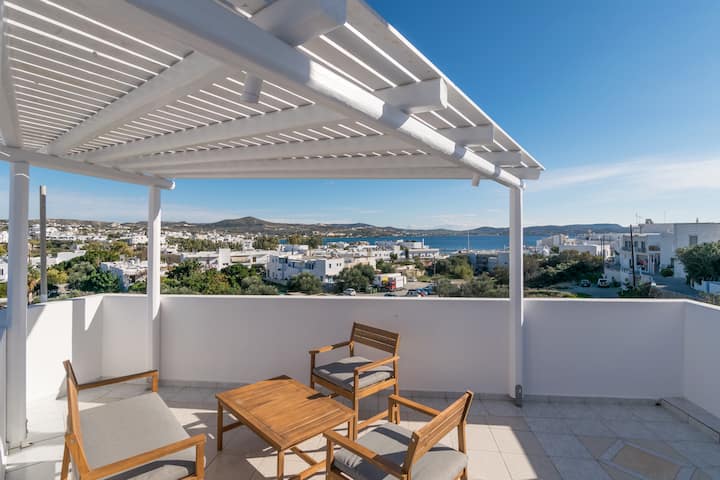 Viewtiful Balcony - Milos
