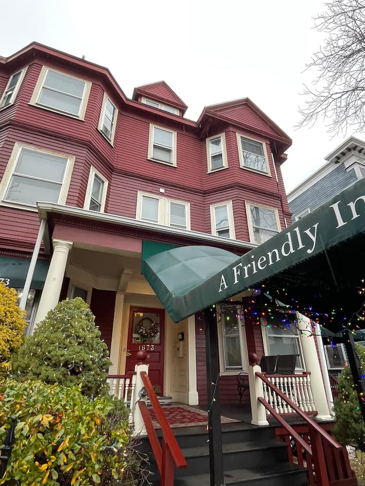 A Friendly Inn Harvard - Cambridge, MA