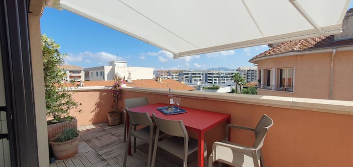 F3,centre Ville Neuf, Terrasse Vue+garage 5 Pers - Saint-Raphaël