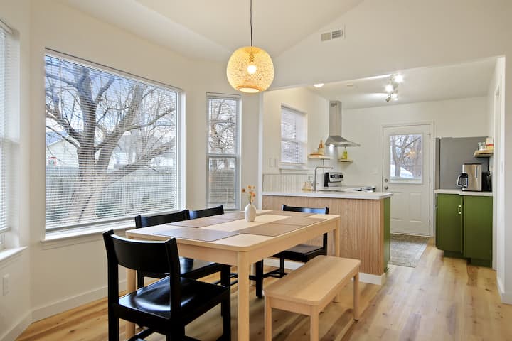 Nordic Nook Getaway - Columbia, MO