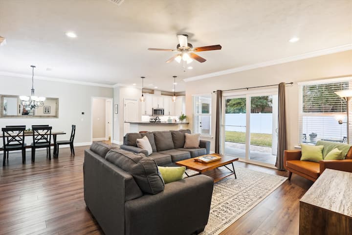Craftsman Grove - A Tranquil Retreat In Gnv - Gainesville, FL