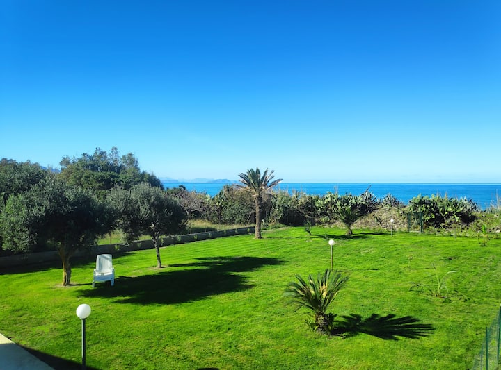 Campofelice Holidays - Villa Ovest - Piano Battaglia