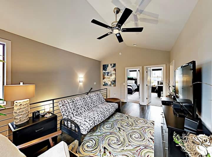 Chic Urban Getaway - Nashville