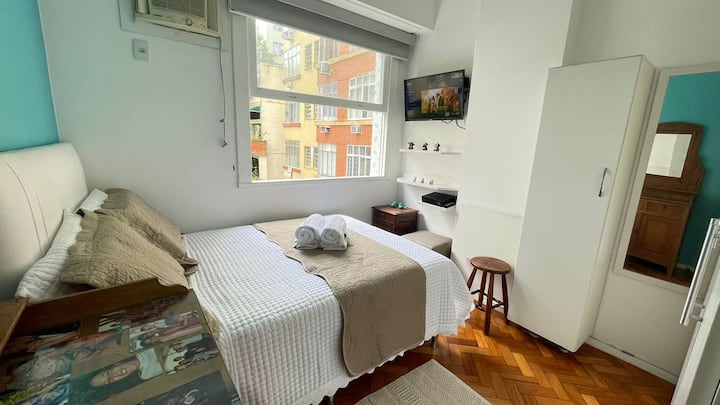 Apartamento 11 Minutos Da Praia Sf228-301 - Rio de Janeiro