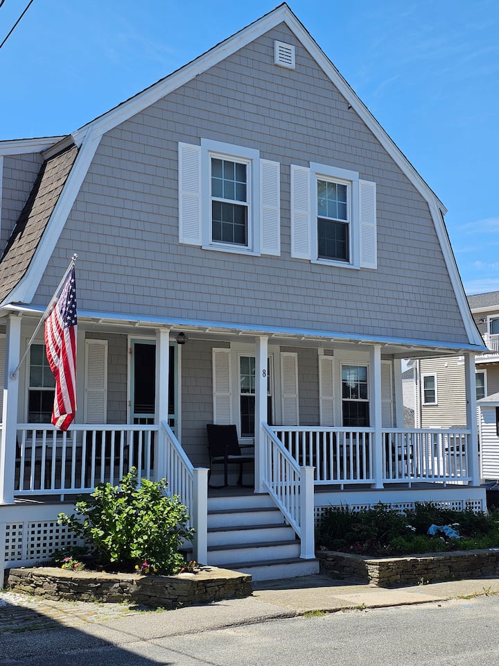 Find Yourself At Compass Rose - Hampton Beach, NH