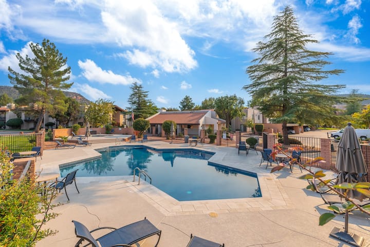 Peaceful Getaway - Pool, Spa, Tennis, Pickleball - Arizona