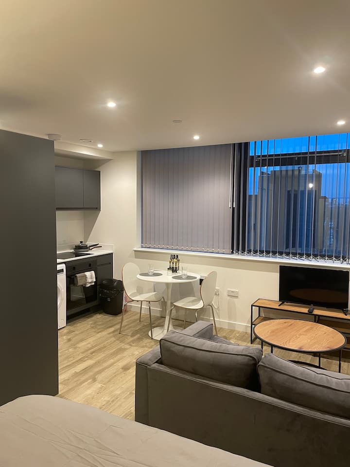 Stylish Flat In Old Trafford - Manchester
