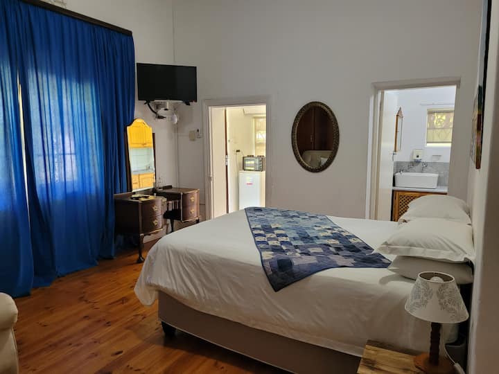 Family Self Catering Unit - Colesberg