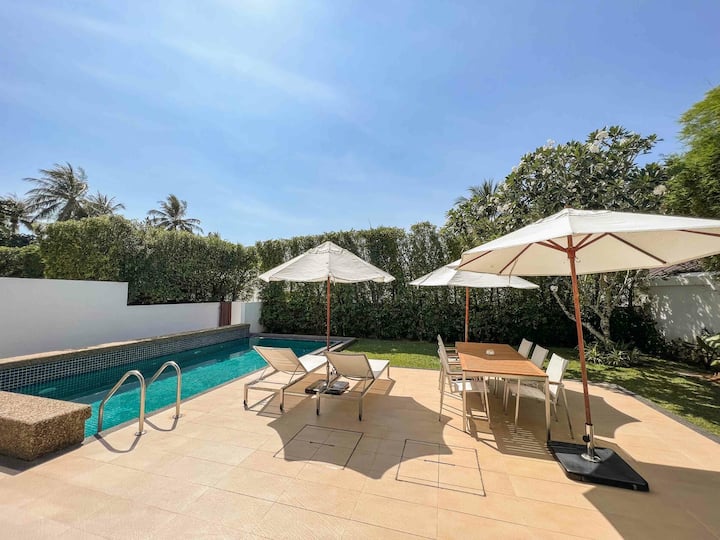 Natai Private Pool Villa D - Takua Thung District
