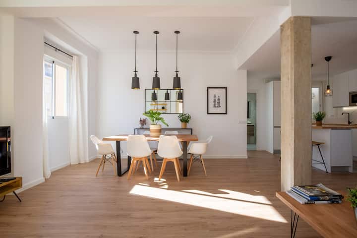 Moderno Piso Cerca De Centro Ciudad, A Estrenar. - Valencia