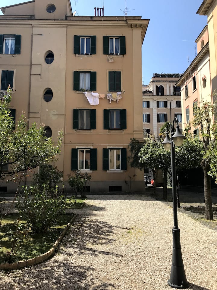 A Sardinian In Rome - 