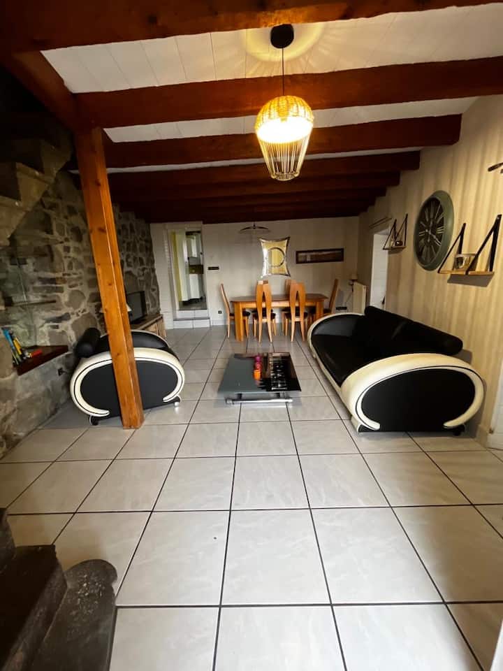 Maison Familiale Vigneronne 3 Chambres +Bureau - Châtel-Guyon