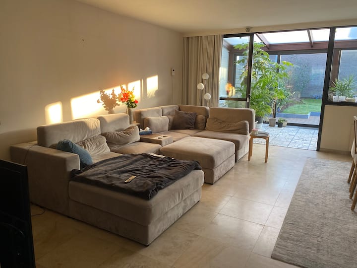 Family Friendly And Homy In Peaceful Community - Kontich