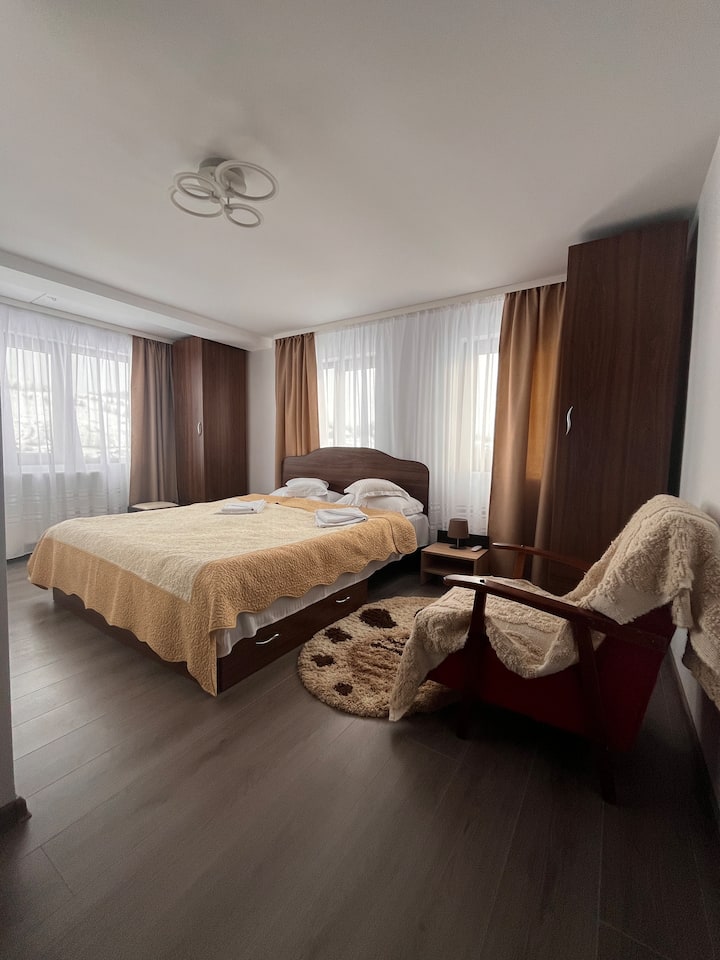 Casa De Pe Deal - Fundu Moldovei