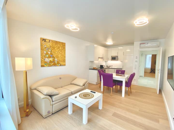 Vienna 1br With Balcony | Vic • Prater - Viena