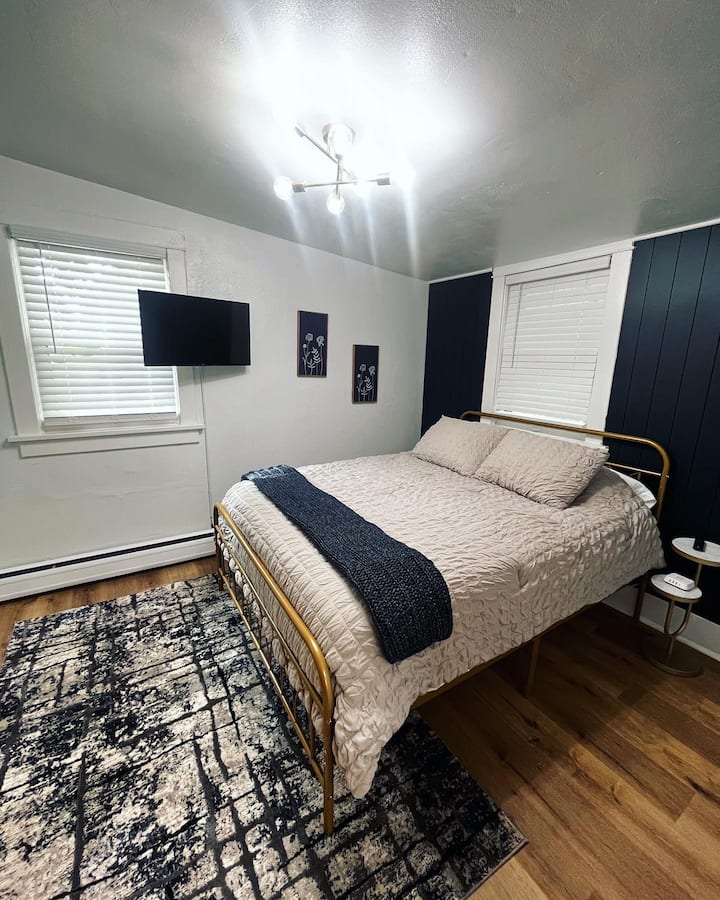 Cozy Cottage Great For Family Or Business Travel - Rockford, IL