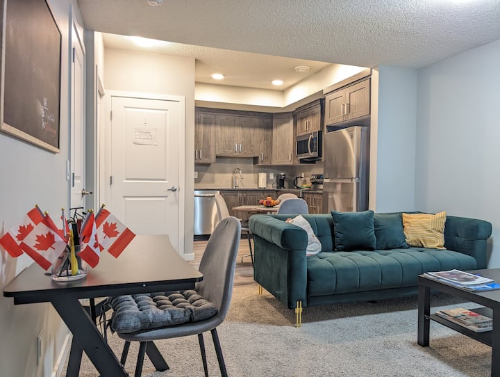 Private Guest Suite In Nw Calgary
(1 Bedroom) - Alberta