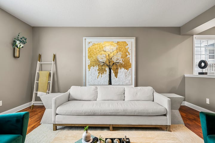 Charming Retreat Near Downtown Birmingham - Birmingham, AL