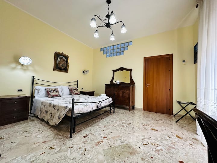 [Vista Duomo] Camera In Piazza Con Bagno Privato - Gela