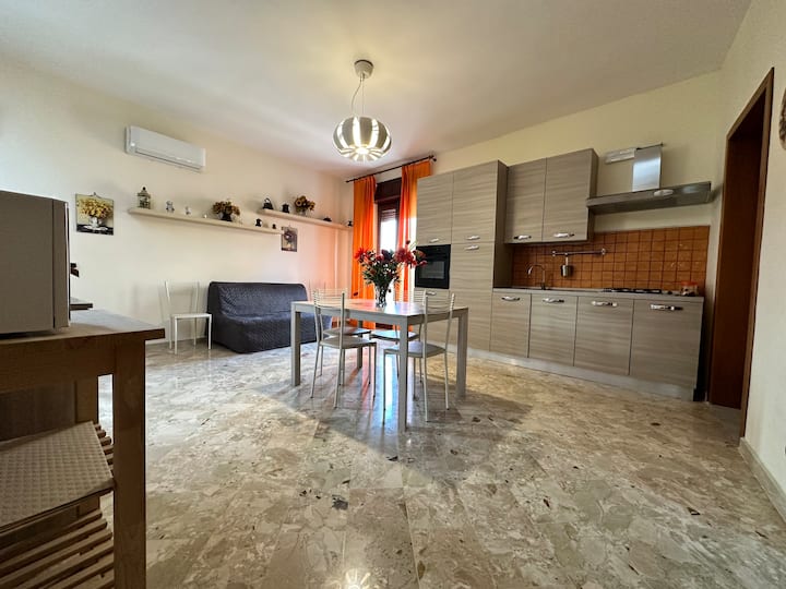 [Appartamento] In Centro Con Cucina E Terrazza - Gela