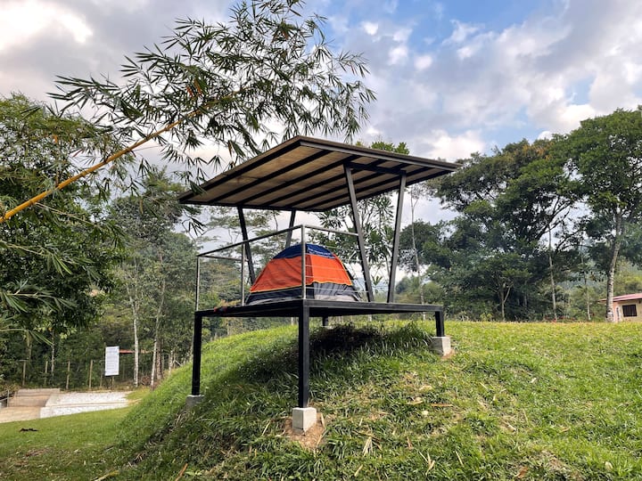 Acampada Bajo Techo Y Con Estilo Con Vista Al Río - San Rafael, Colombia