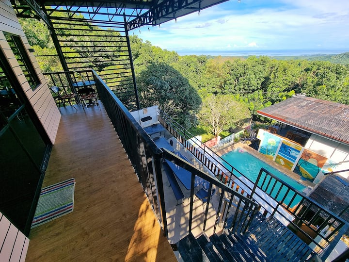 Marcia's Mabini Mountain View Resort - Room 1 - Compostela