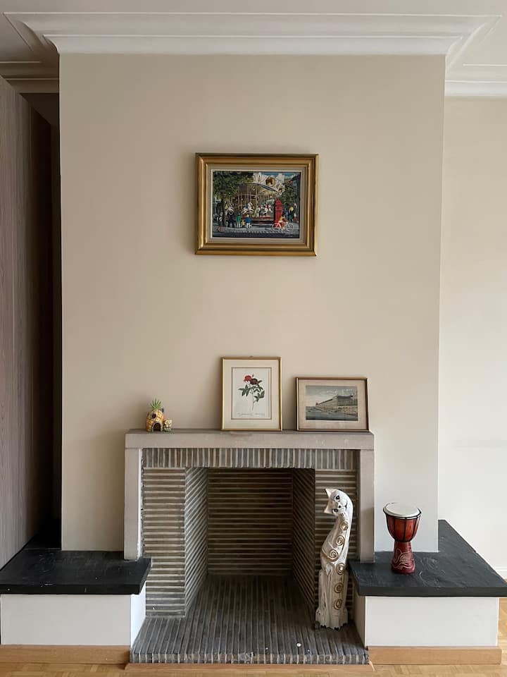 Un Petit Coin Lumineux Et Comfortable.（etterbeek） - Etterbeek