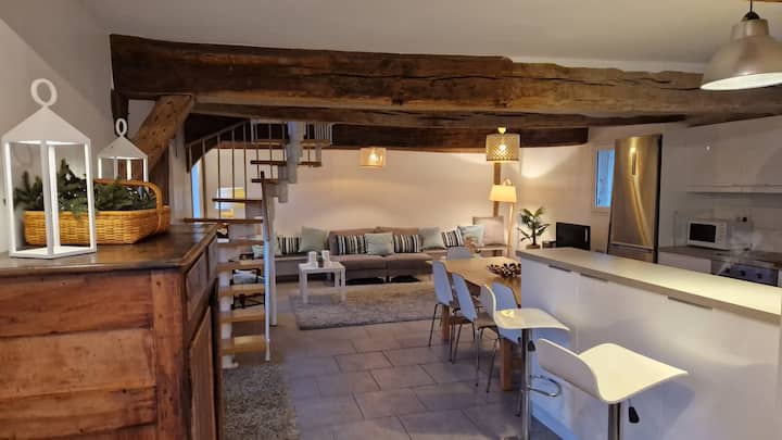 Maison Rénovée, Avec Jardin - Vernon, France