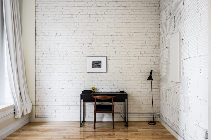 Open 2br Near The Enterprise Center - St. Louis, MO