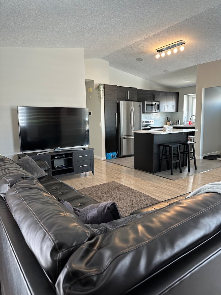 House In Riverbend - Winnipeg