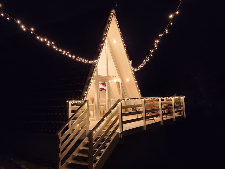 "Casa Stelelor" Cozy A-frame Cabin - Râșnov