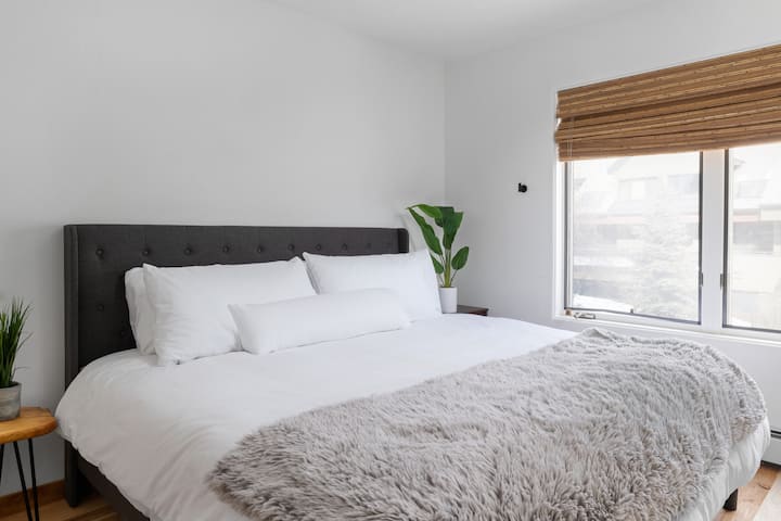 Double Diamond 19: Steps To Skiing - Telluride, CO