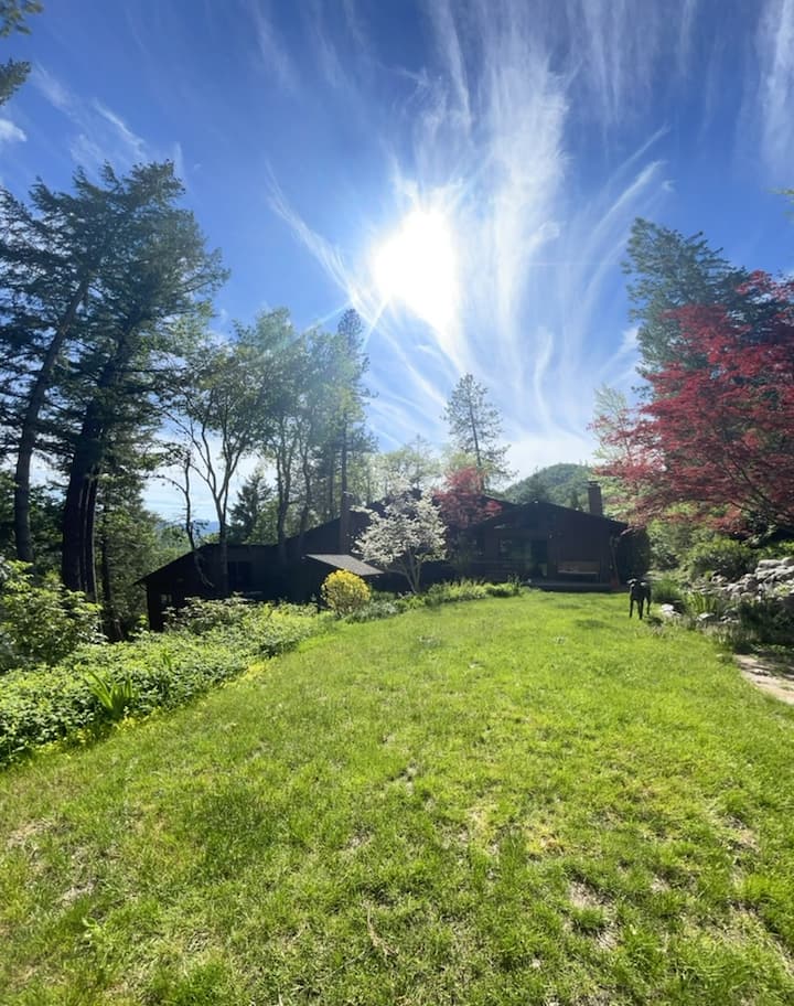 Luxury Private Suite - Rogue River, OR