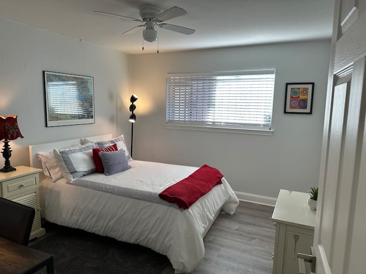 Cozy Room In North Dallas. - Richardson, TX
