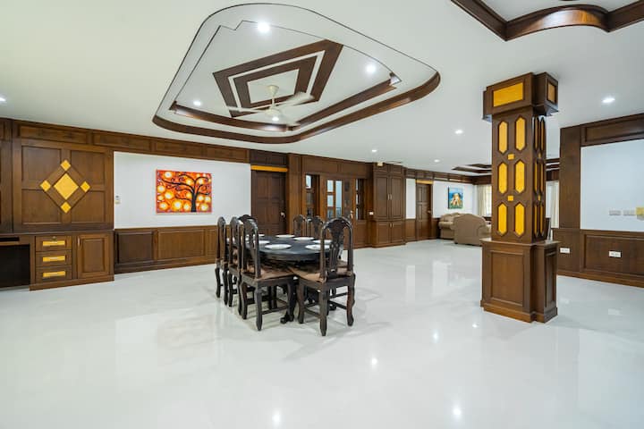 Huge 3 Bedroom Apartment In Nanai Patong - Phuket