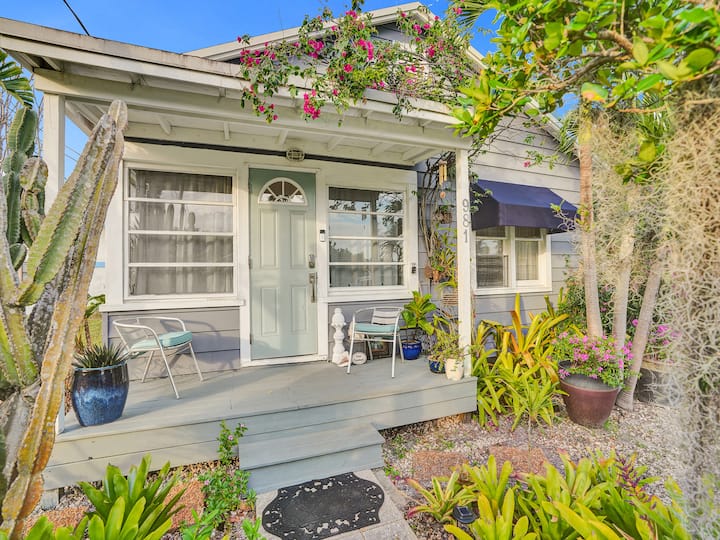 Key West Style Casita - Wilton Manors, FL