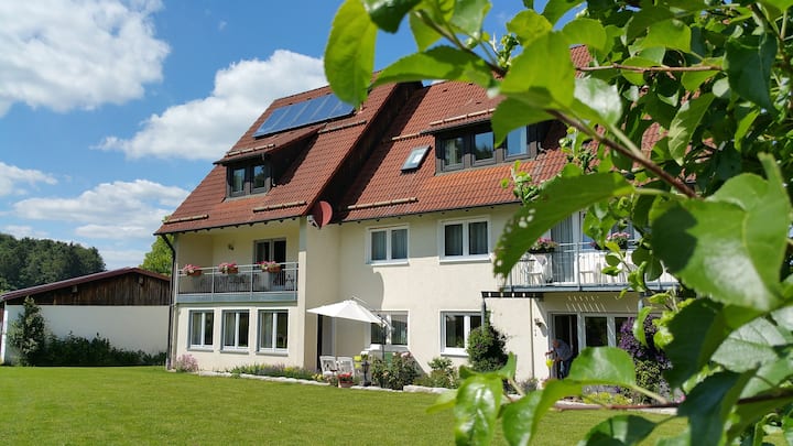 Ferienhof Hetz - Ferienwohnung Kleeblatt - Ebermannstadt