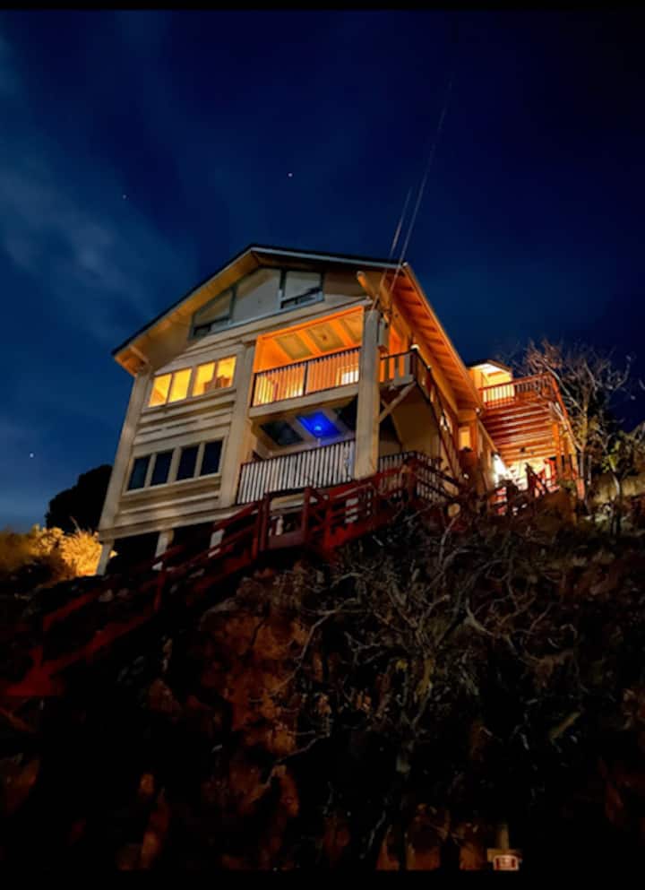 The Grand Vic @ Eaglesnest - Jerome, AZ